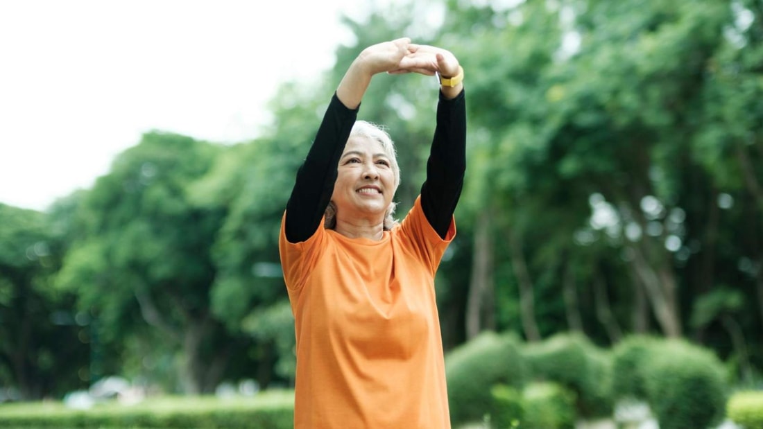 Remède de grand-mère pour raffermir la peau des bras: astuces et conseils